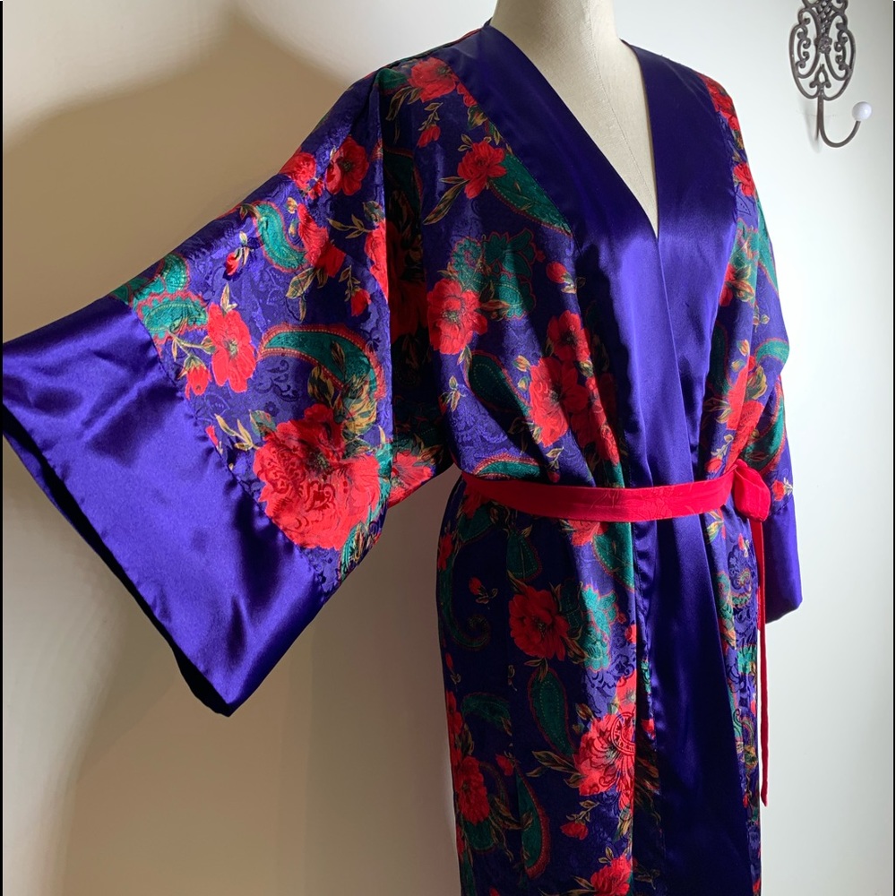 Vintage Victoria’s Secret Bold Floral Satin Long Robe - Gem